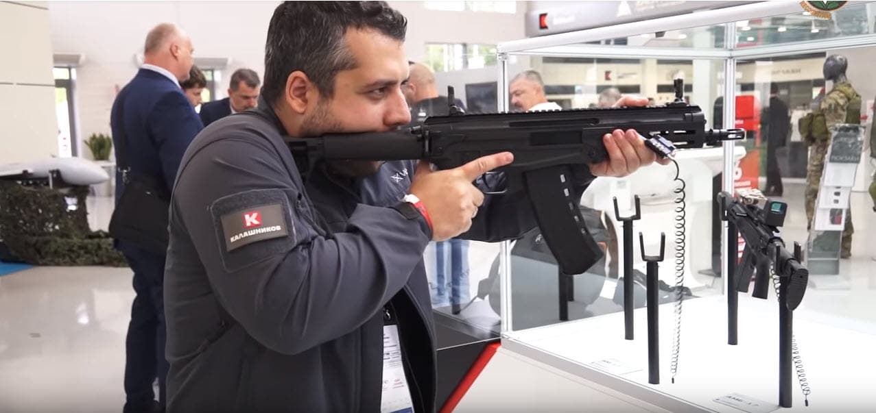 AK-200, AK-308, AM-17 and AMB-17 At Army 2018 in Moscow - Ronin's Grips