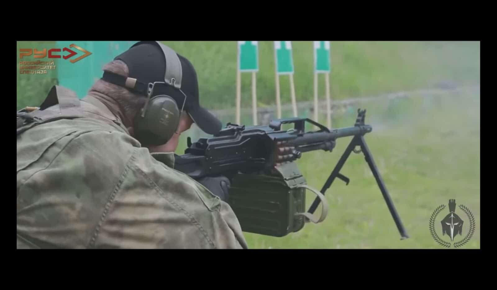 Russian Spetsnaz Working Out With The PKM Machine Gun - Ronin's Grips