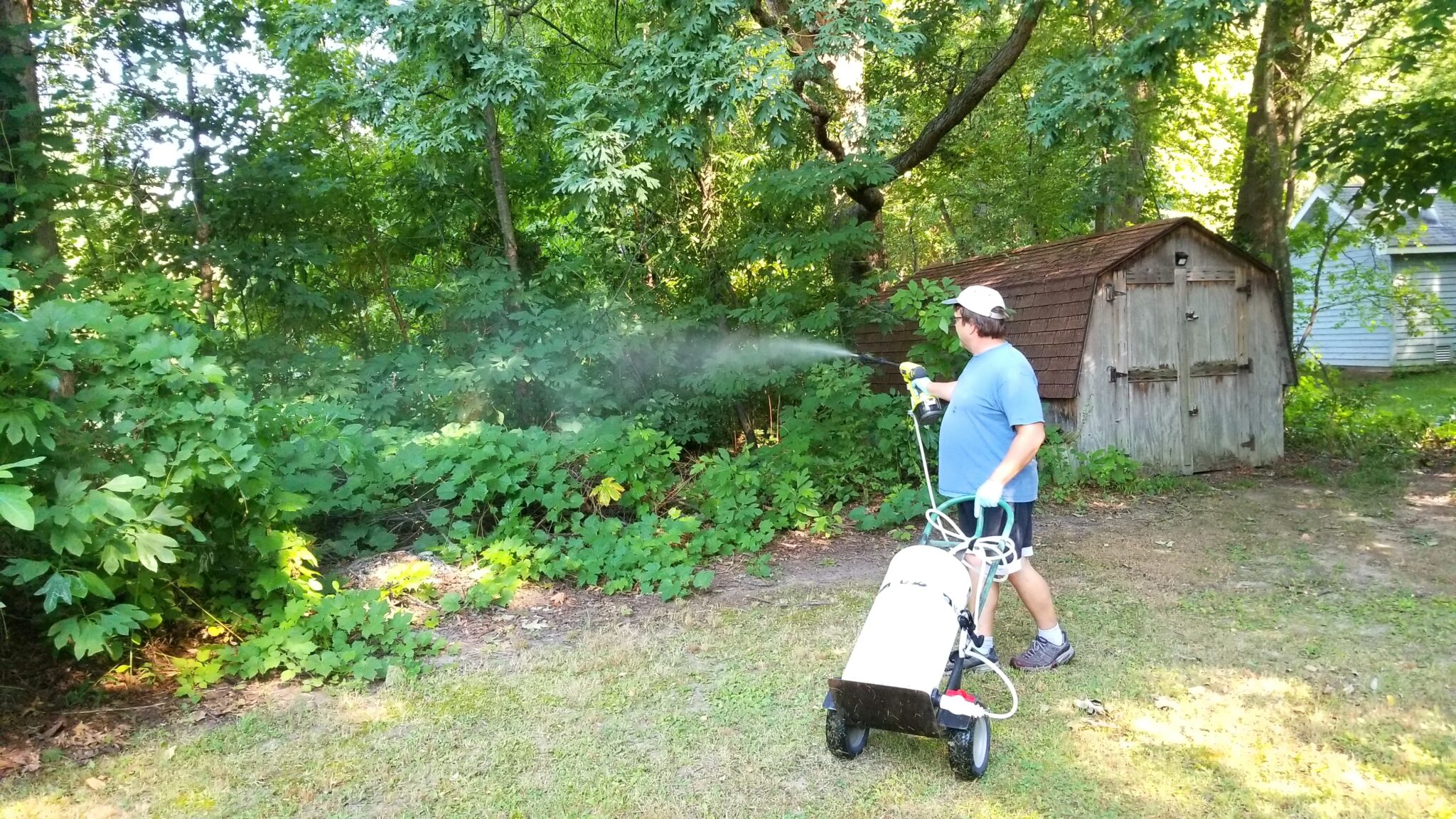 Going Nuclear on Mosquitoes - Awesome Affordable DIY Sprayer System ...
