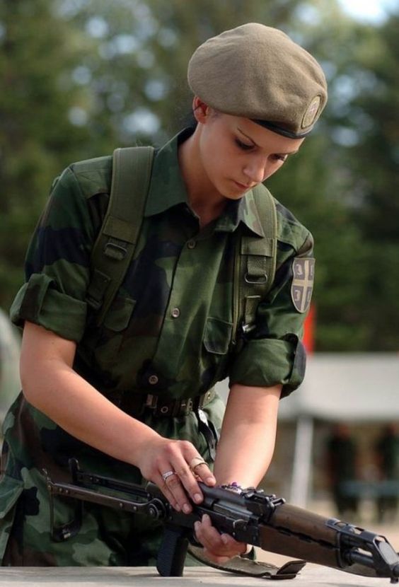 Serbian_1-3 - Ronin's Grips