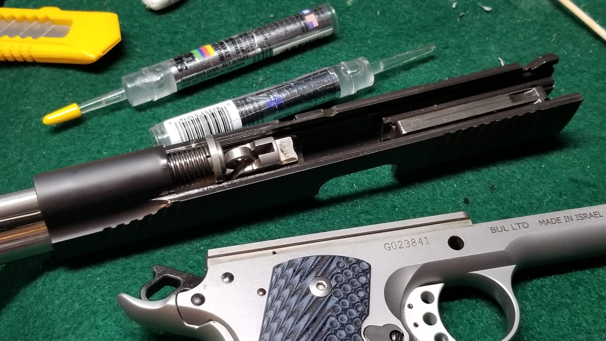 How To Re-Assemble A 1911 or 2011 Full Length Guide Rod, Spring and ...