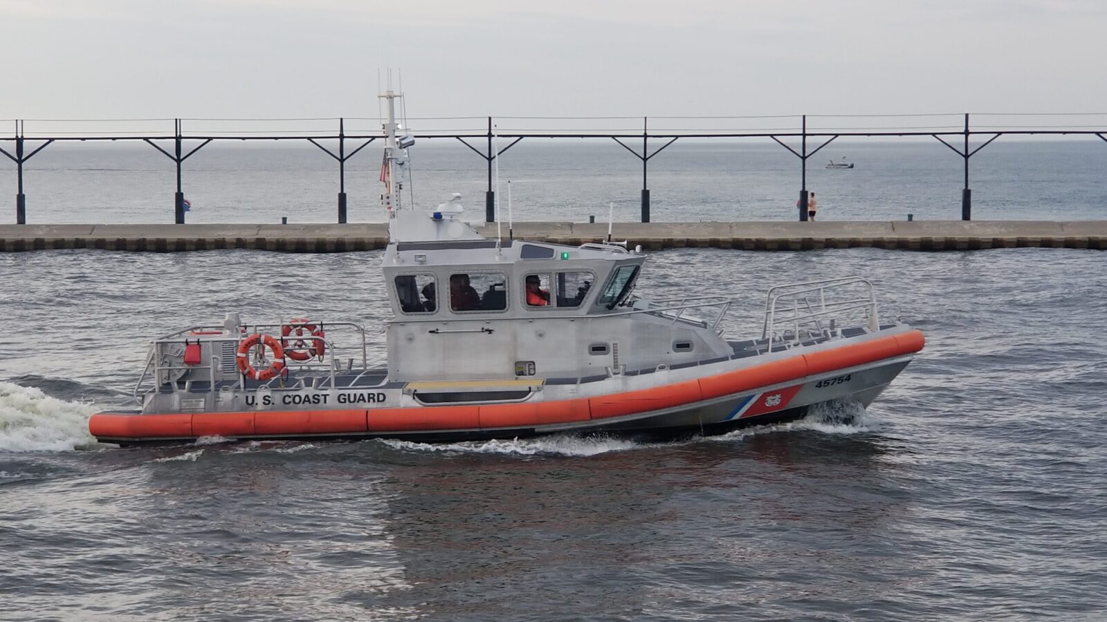 US Coast Guard Response Boat Medium (RB-M) 45754 Stationed In Saint ...