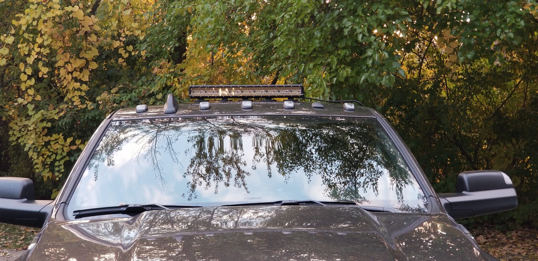 How To Easily Assemble A Removable LED Light Bar For Your Truck Or Car ...