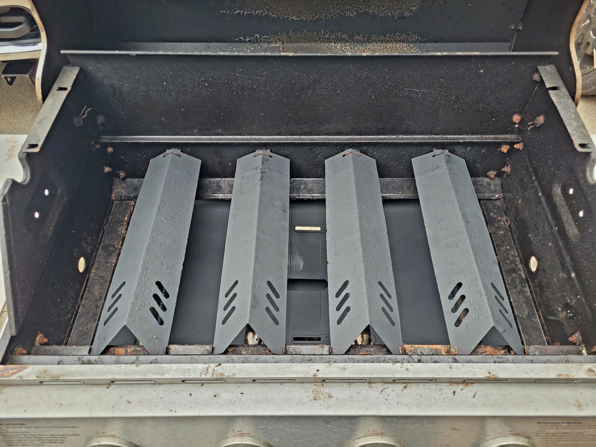 Restored A BHG 4-Burner Stainless Outdoor Gas Grill / BBQ - Ronin's Grips