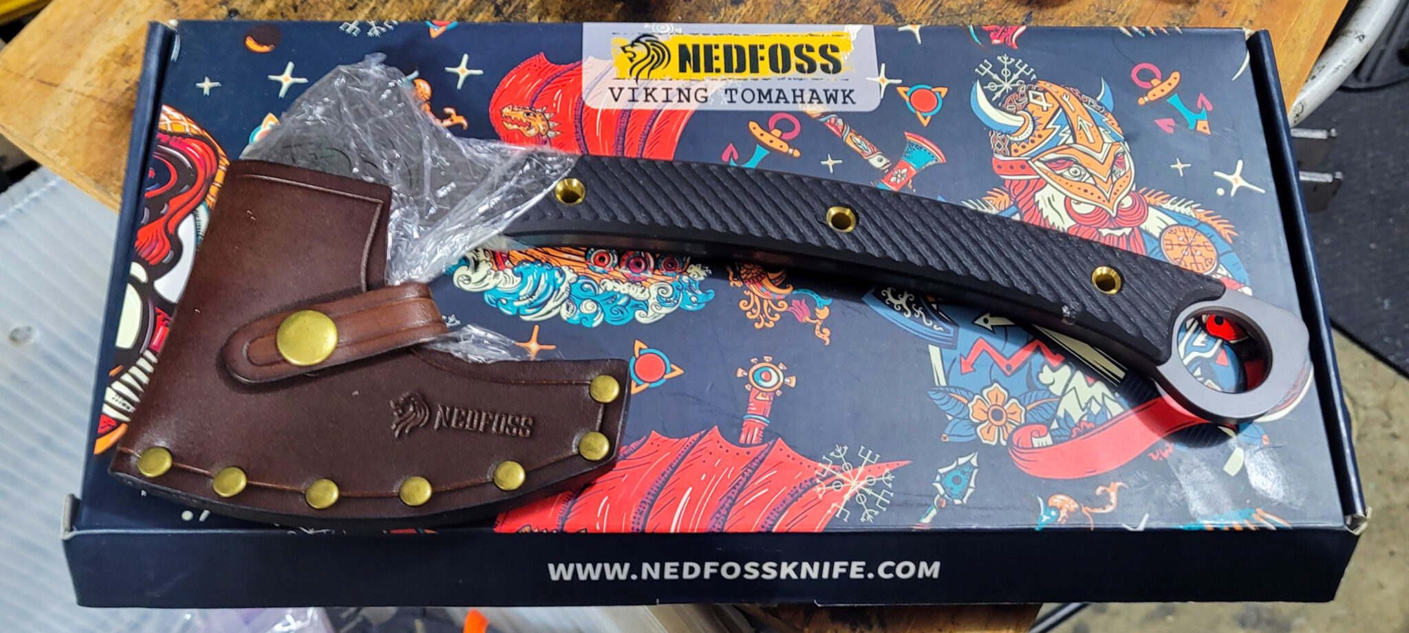 A Surprisingly Good Tomahawk From Amazon - The Nedfoss 12.2" Tac - Yeah ...