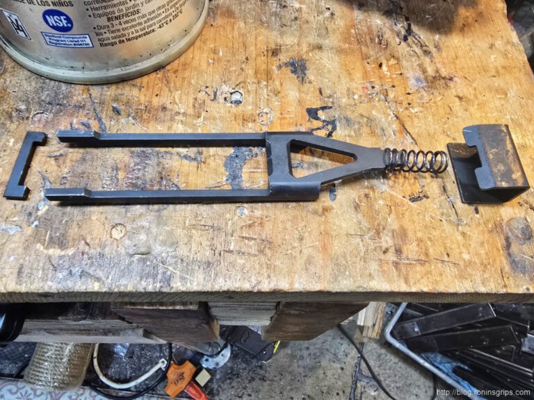 Assembling a VMAC9's lower receiver's internals - applies to many semi ...