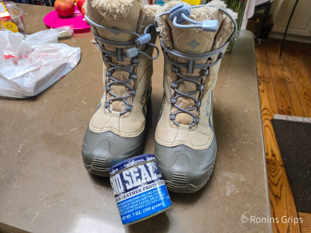 How to waterproof boot seams using Sno-Seal - Ronin's Grips
