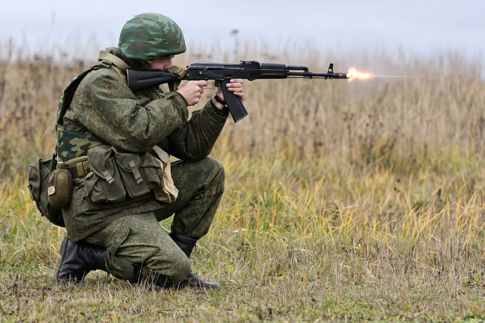 A History of the AK-74 Rifle's Design and Development in the USSR ...
