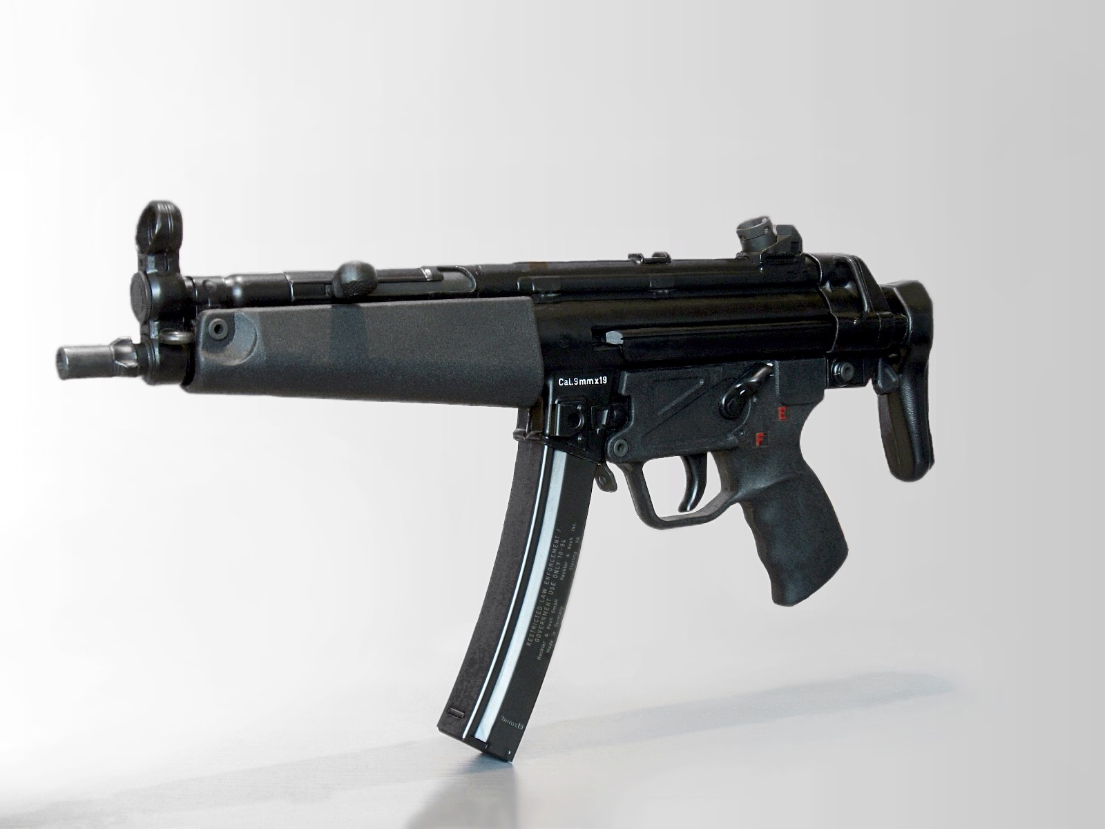 Heckler_&_Koch_MP5-1 - Ronin's Grips